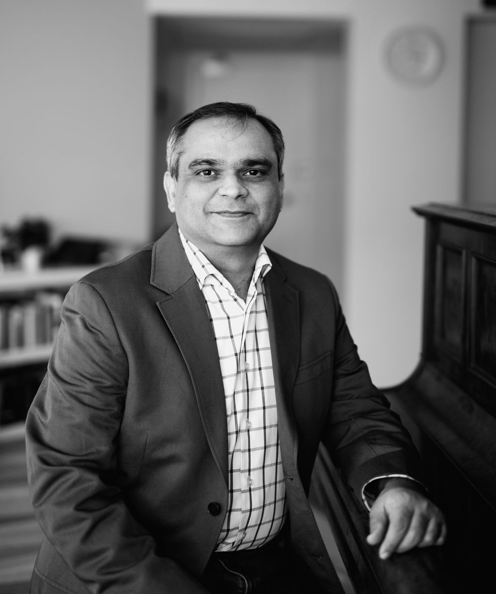 Dr Vivek Arora